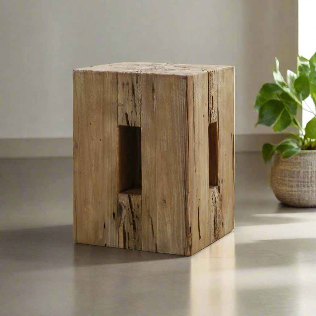 Meru | Cedar Seat – Ouhout