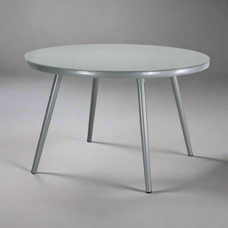 Outdoor Tables – Ouhout